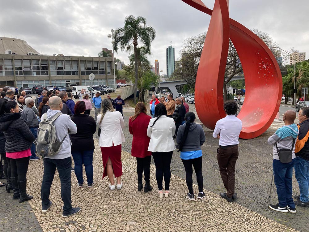 Wagner Lima celebra a luta e a história dos trabalhadores no Monumento ...